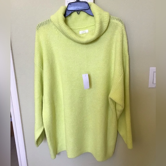 LOFT | Sweaters | Loft Oversized Turtleneck Sweater In Yellow Color New ...